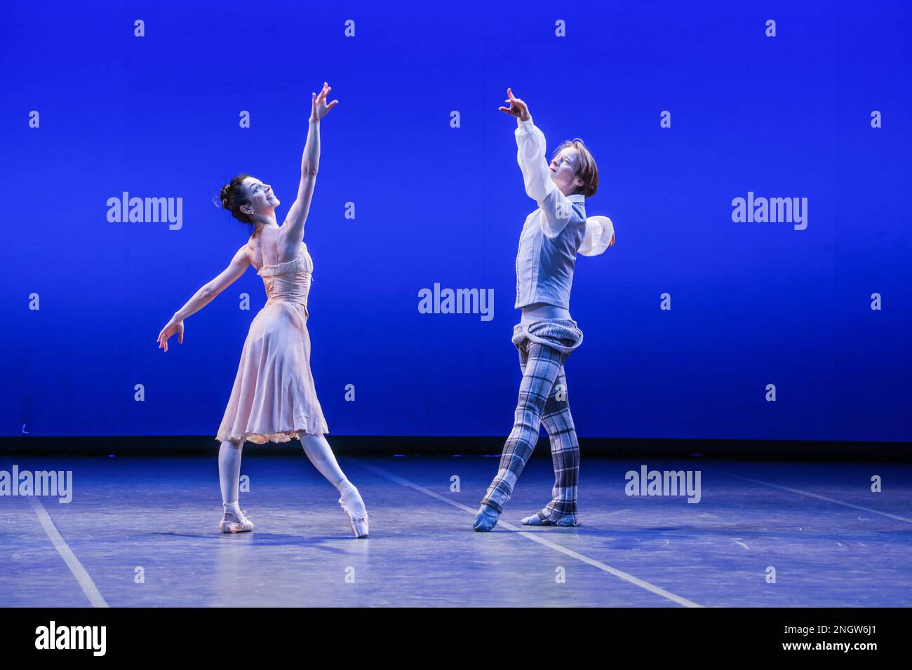 London coliseum ballet gala hi-res stock photography and images - Alamy