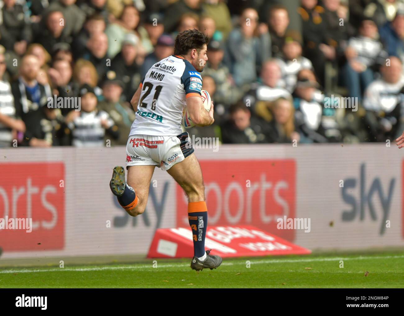Hull v cas hi-res stock photography and images - Alamy