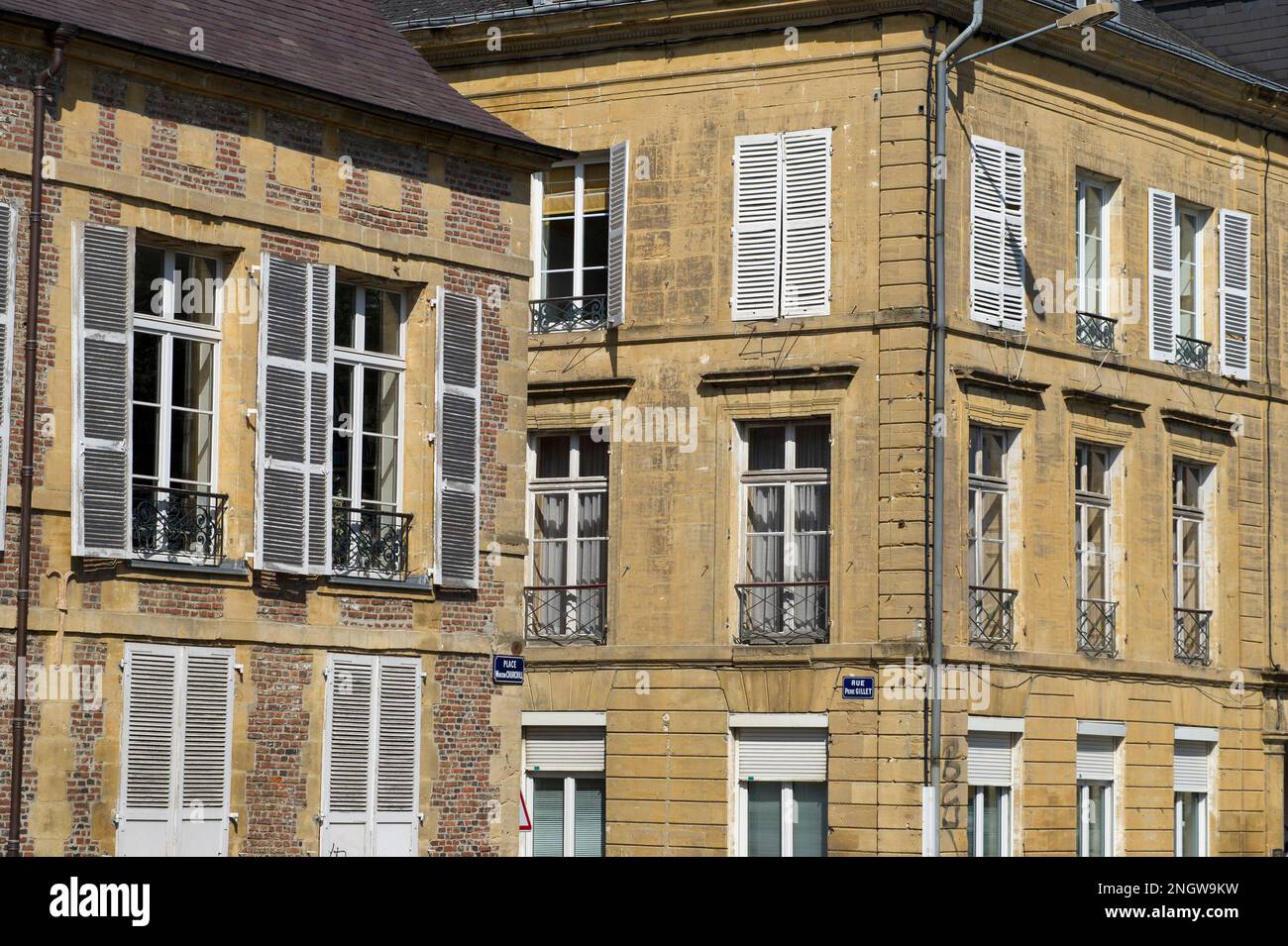 Le chef-lieu du departement des ardennes est celebre pour sa magnifique ...