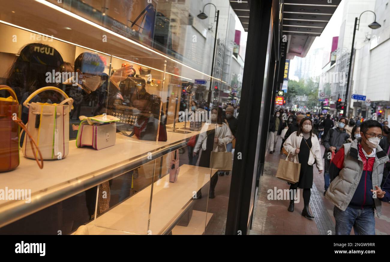 Consumers are shopping at Causeway Bay, on the last day of Lunar New Year holidays. 25JAN23 SCMP ...