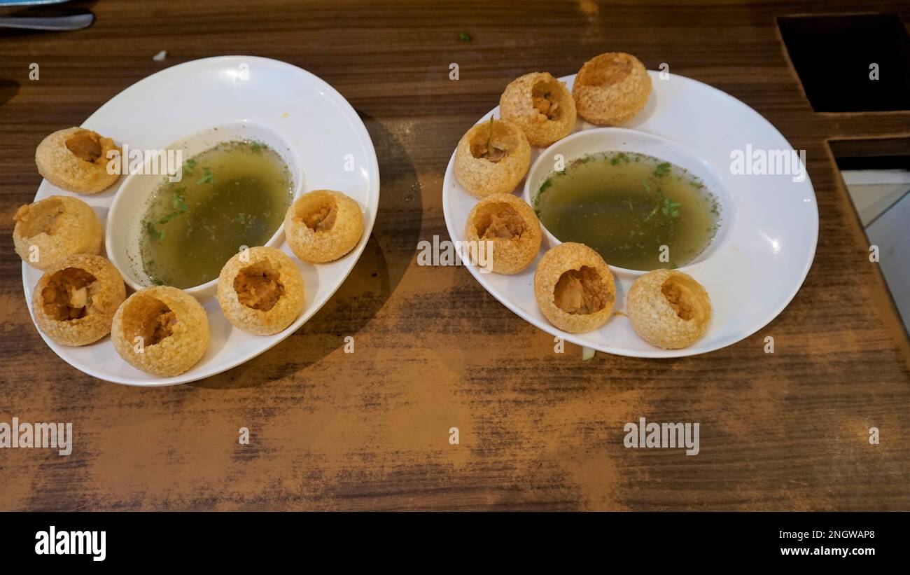 A pani puri stall hi-res stock photography and images - Alamy