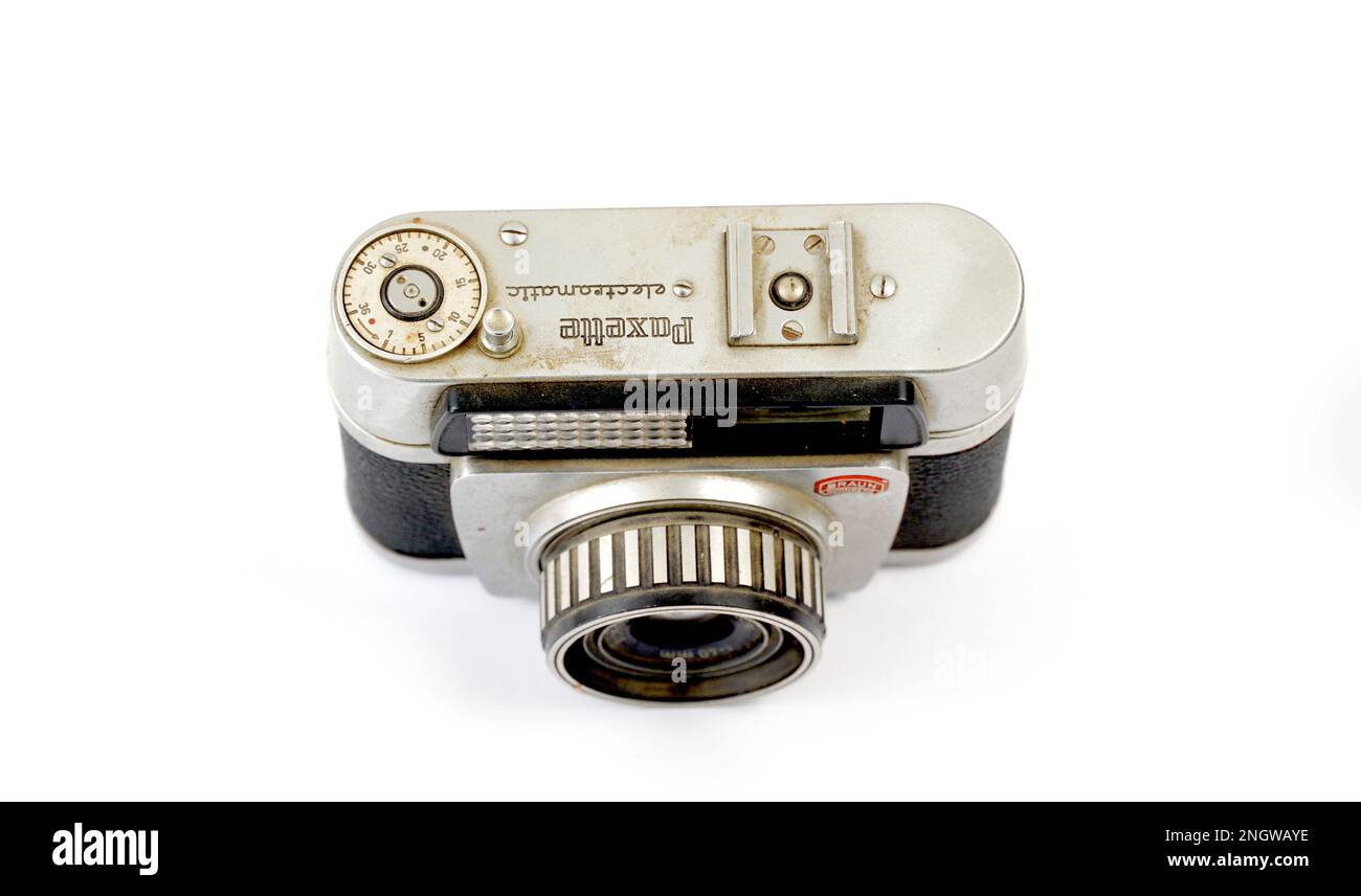 braun paxette ,dirty and dusty vintage camera Stock Photo - Alamy