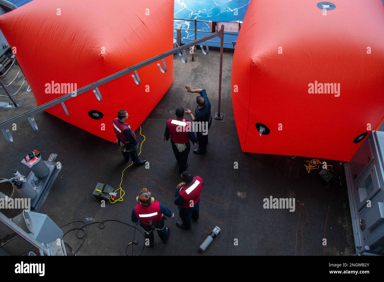 221125-N-BR419-1009 PHILIPPPINE SEA (Nov. 25, 2022) Sailors prepare to ...