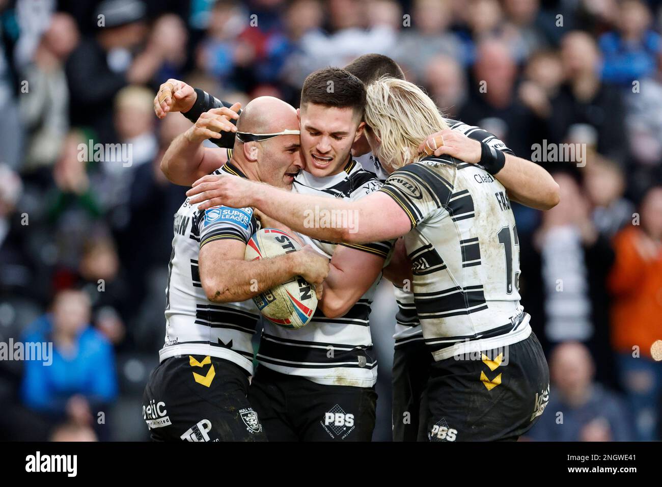 Hull FC's Danny Houghton celebrates with Ben McNamara and Brad Fash ...