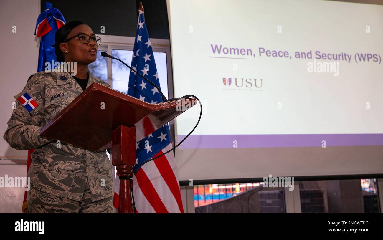 Dominican air force hi-res stock photography and images - Alamy