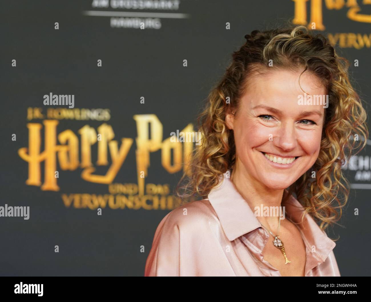 Hamburg, Germany. 19th Feb, 2023. Actress Rhea Harder-Vennewald walks ...