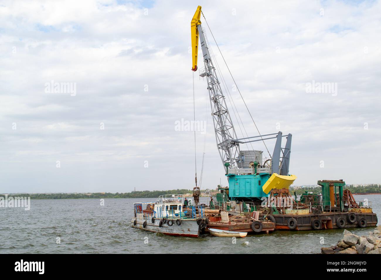 Crane luffing mechanism hi-res stock photography and images - Alamy