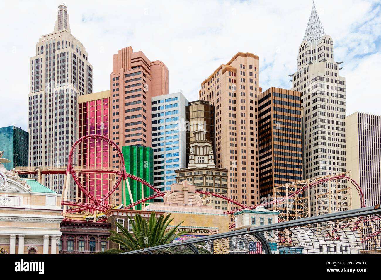 The palm restaurant new york hi-res stock photography and images - Alamy