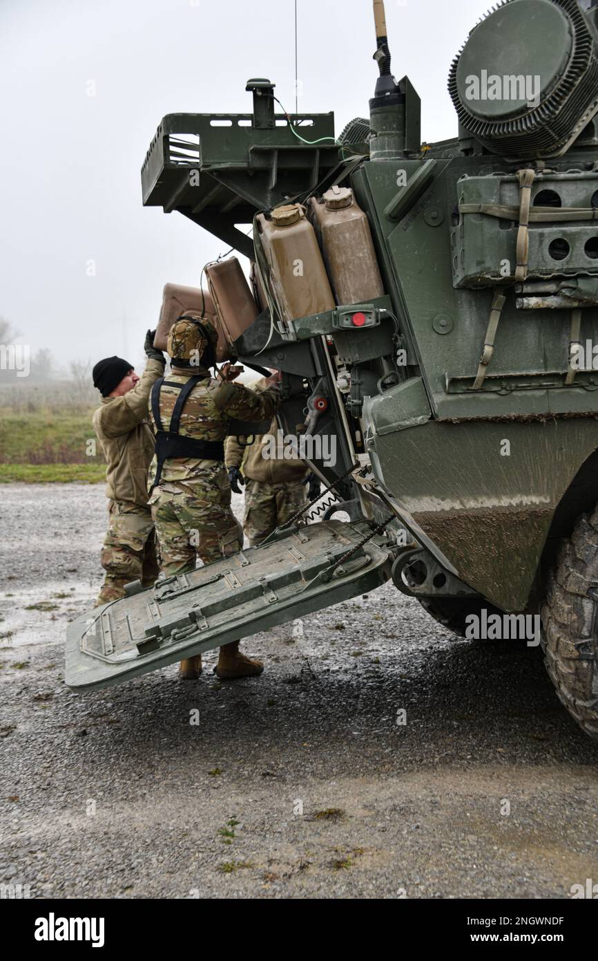 U.S. Soldiers with 5th Battalion 4th Air Defense Artillery Regiment (5 ...
