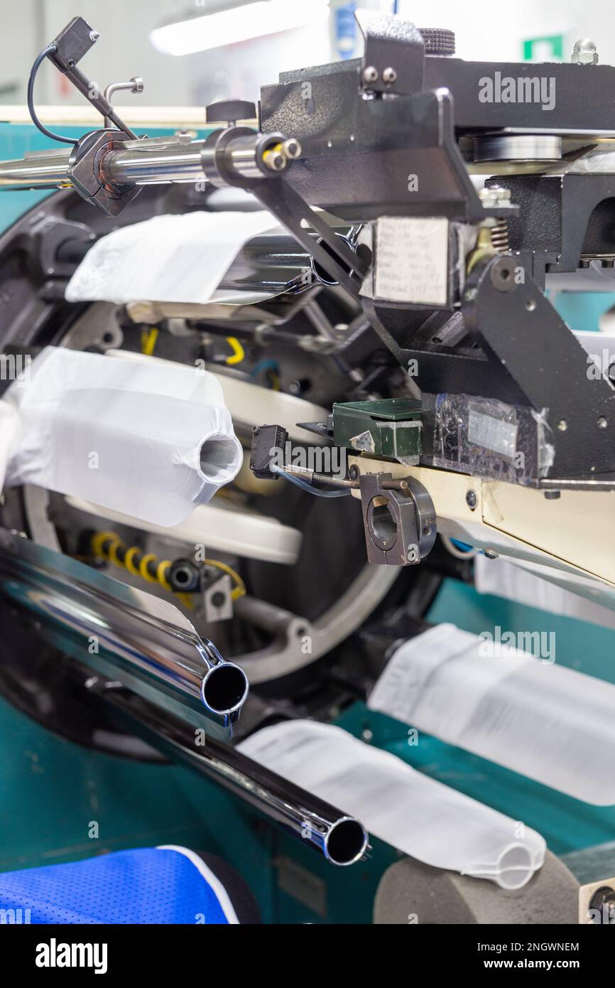 Pantyhose beauty hi-res stock photography and images - Alamy