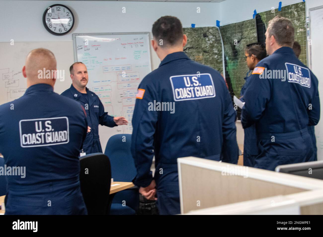 The Coast Guard holds briefings at the Hurricane Ian ESF-10 pollution ...
