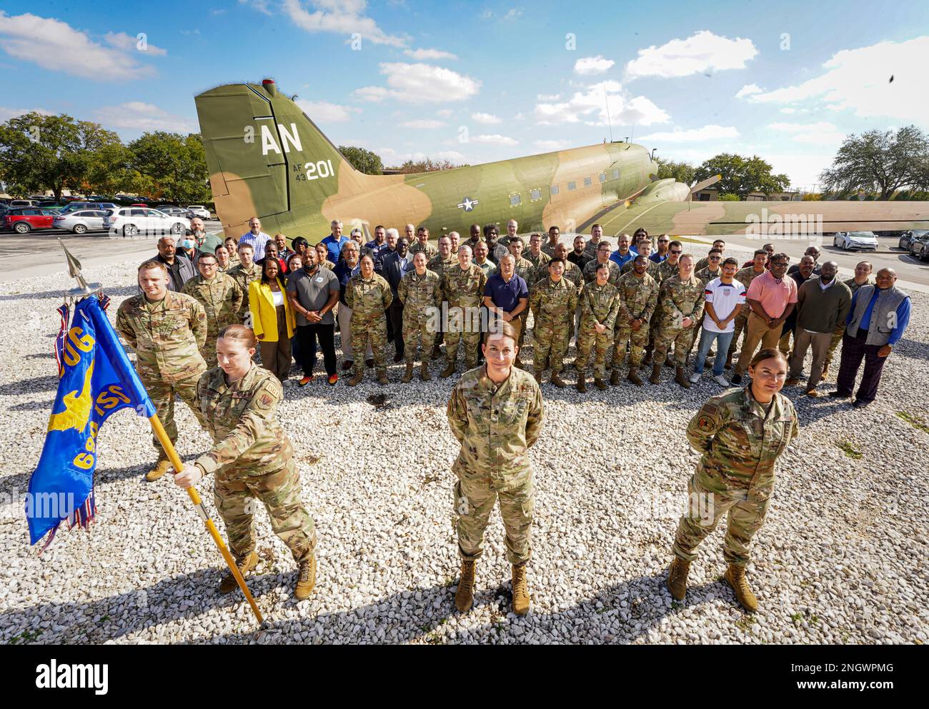 690th Intelligence Support Squadron takes incoming first sergeant photo Nov. 29, 2022 at Joint ...