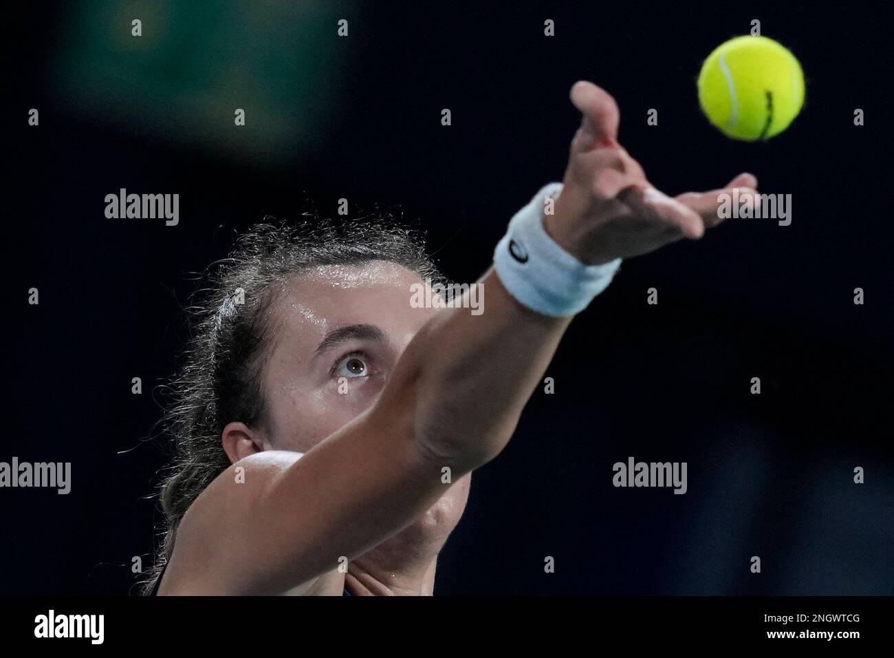 Turkey's İpek Öz serves to Ukraine's Marta Kostyuk during the Dubai ...