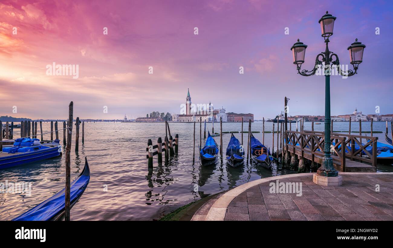 Love venice view hi-res stock photography and images - Alamy