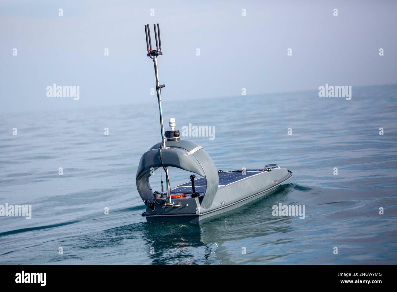 221129-A-RY768-2013 ARABIAN GULF (Nov. 29, 2022) An Open Ocean Robotics ...