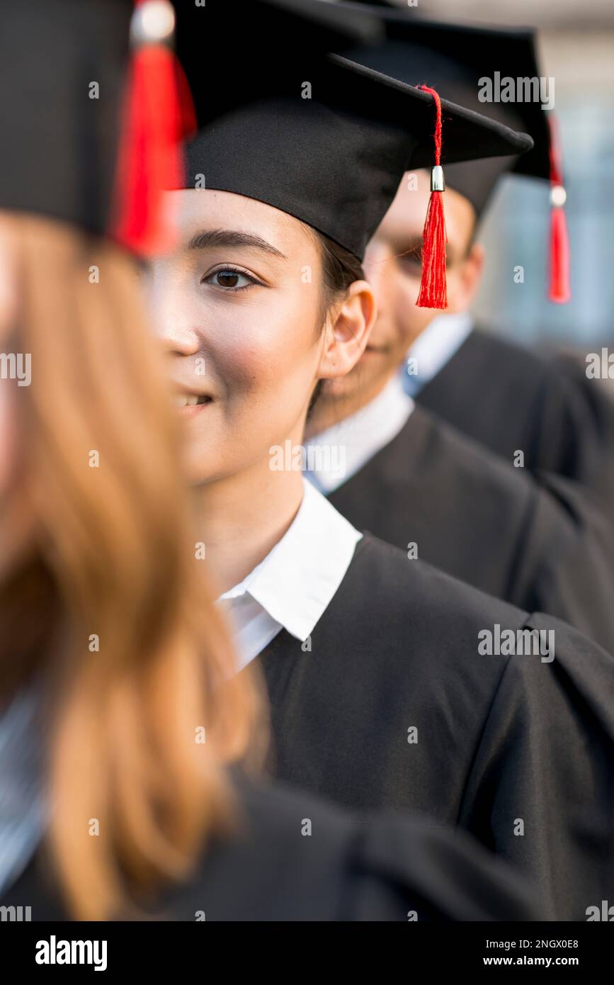 Asian girl graduation hi-res stock photography and images - Alamy