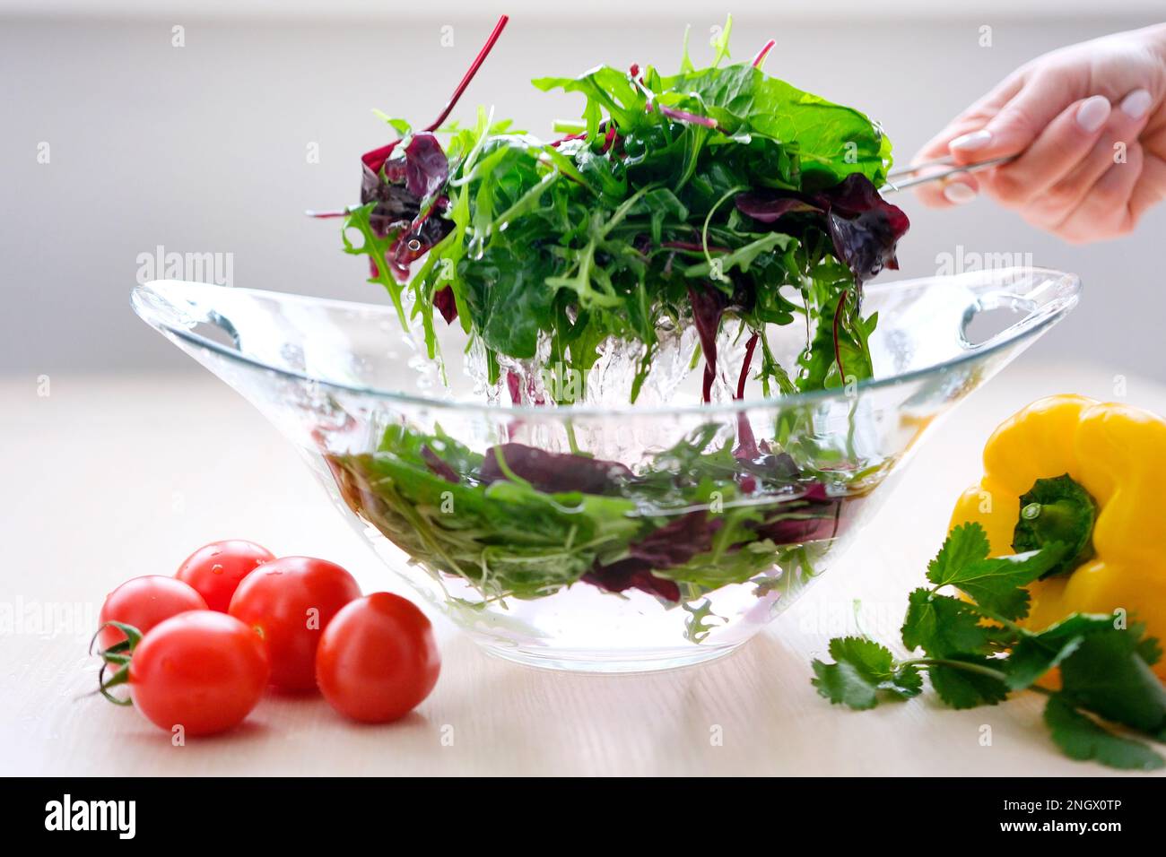 Salad flying in slow motion hi-res stock photography and images - Alamy