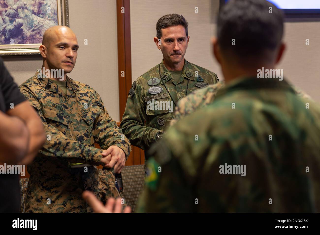 U.S. Marines and Members of the Corpo de Fuzileiros Navais (Brazilian ...