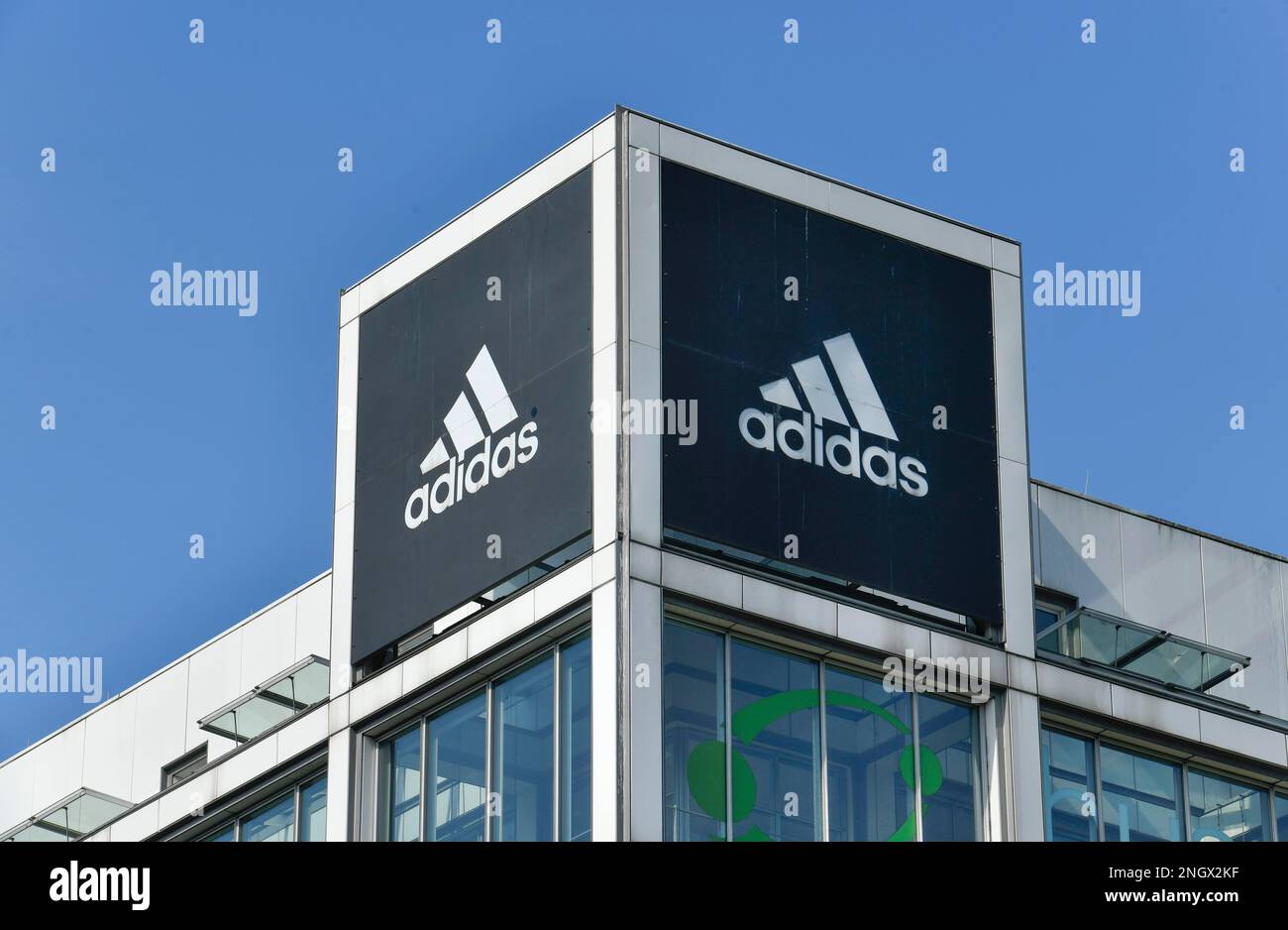 Adidas store berlin hi-res stock photography and images - Alamy