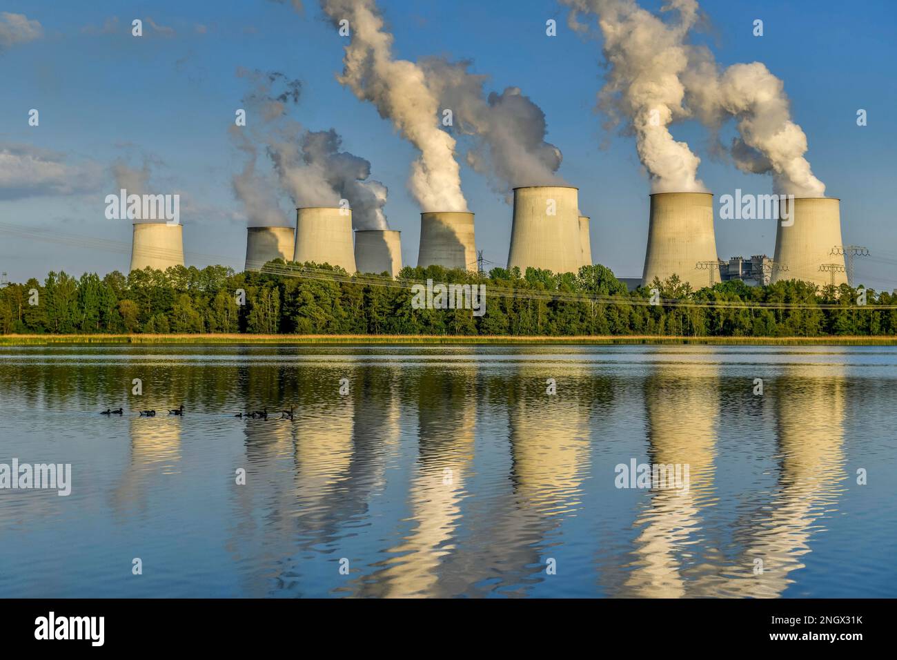 Peitzer Teiche, cooling towers, LEAG power plant Jaenschwalde ...