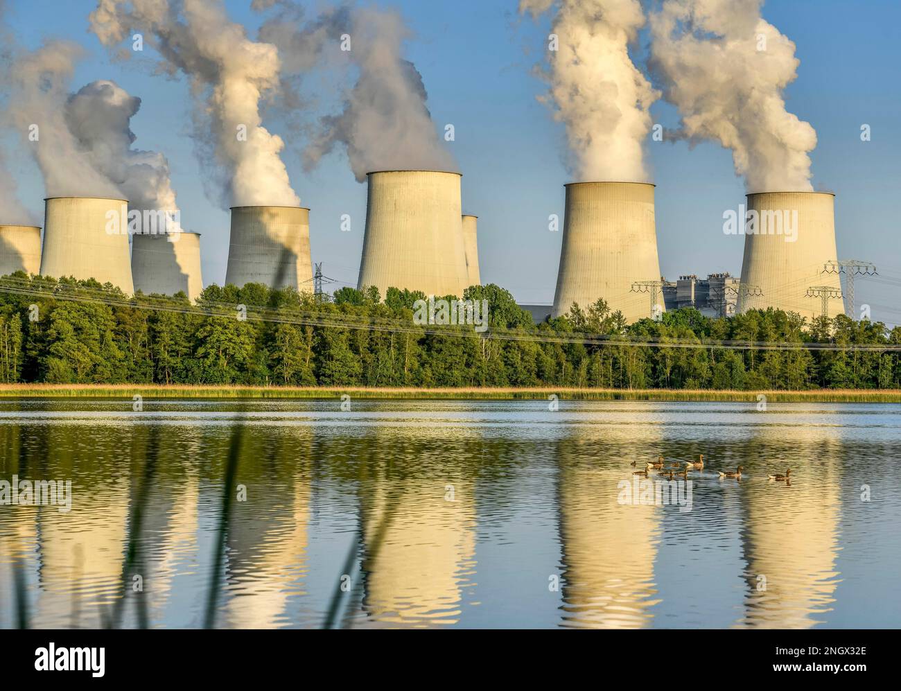 Cooling pond thermal plant hi-res stock photography and images - Alamy