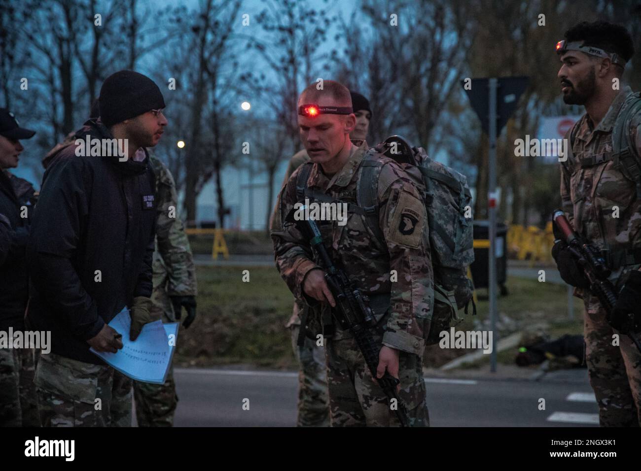 U.S. Army Soldiers with the 1st Battalion, 502nd Infantry Regiment, 2nd ...