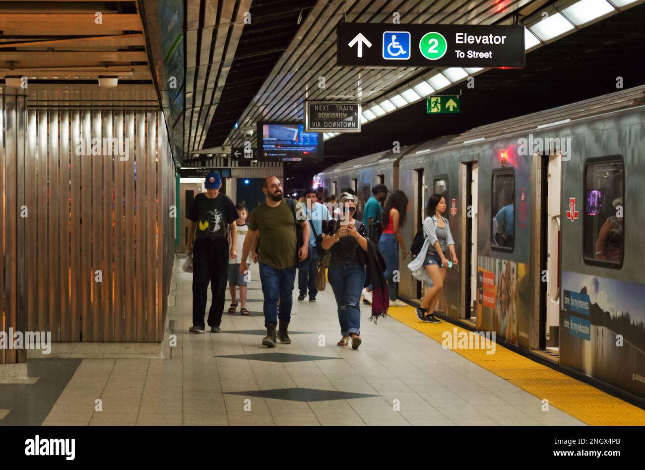 Toronto, Canada - 09 01 2018: Passengers of TTC subway coming from a ...