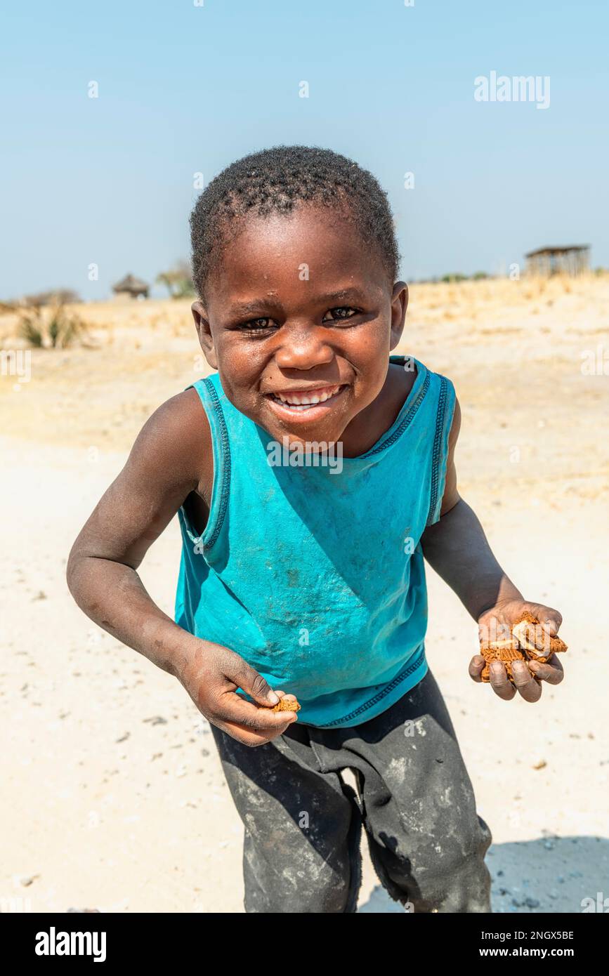 Funny beach couple hi-res stock photography and images - Alamy