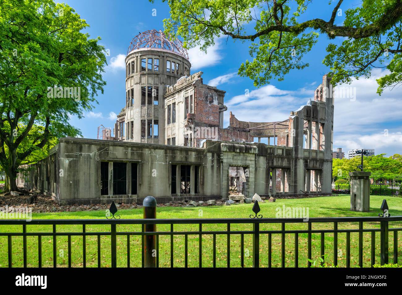 Hiroshima culture hi-res stock photography and images - Alamy