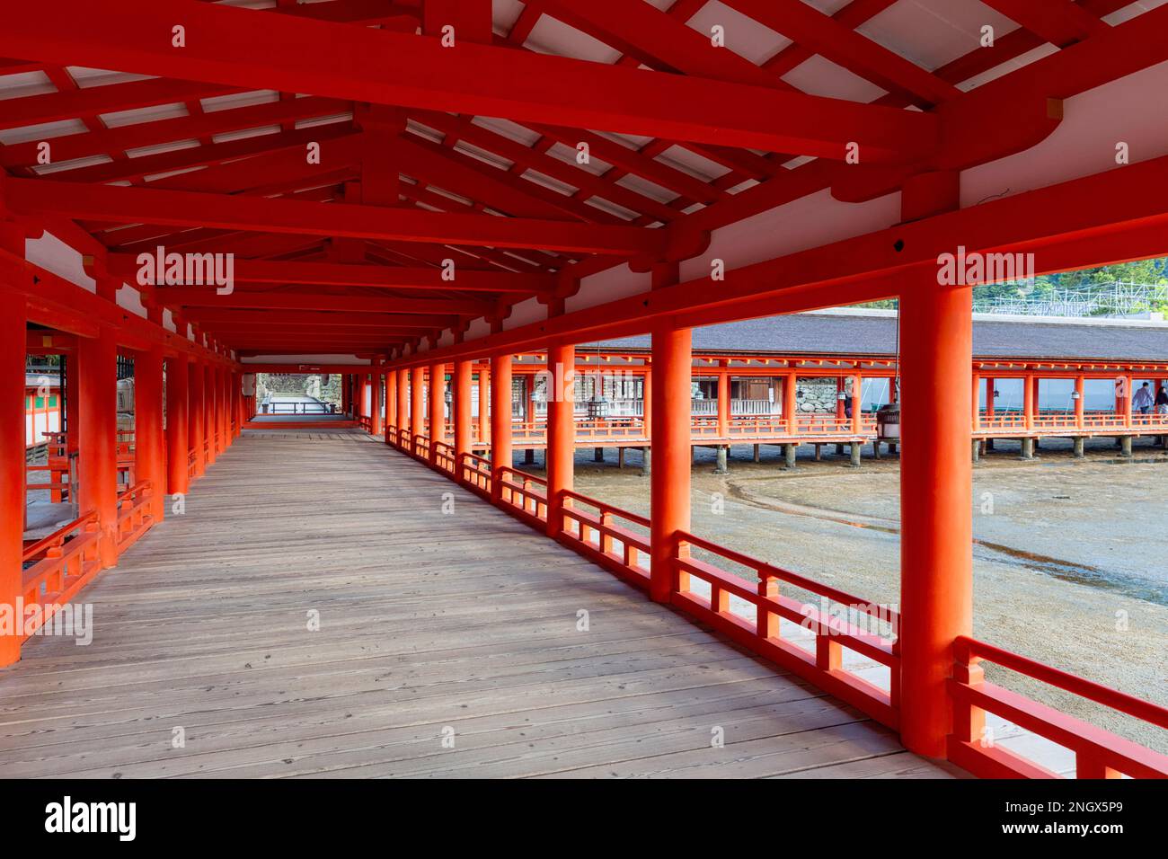 Itsukushima Miyajima Japan. Itsukushima Shrine Stock Photo - Alamy