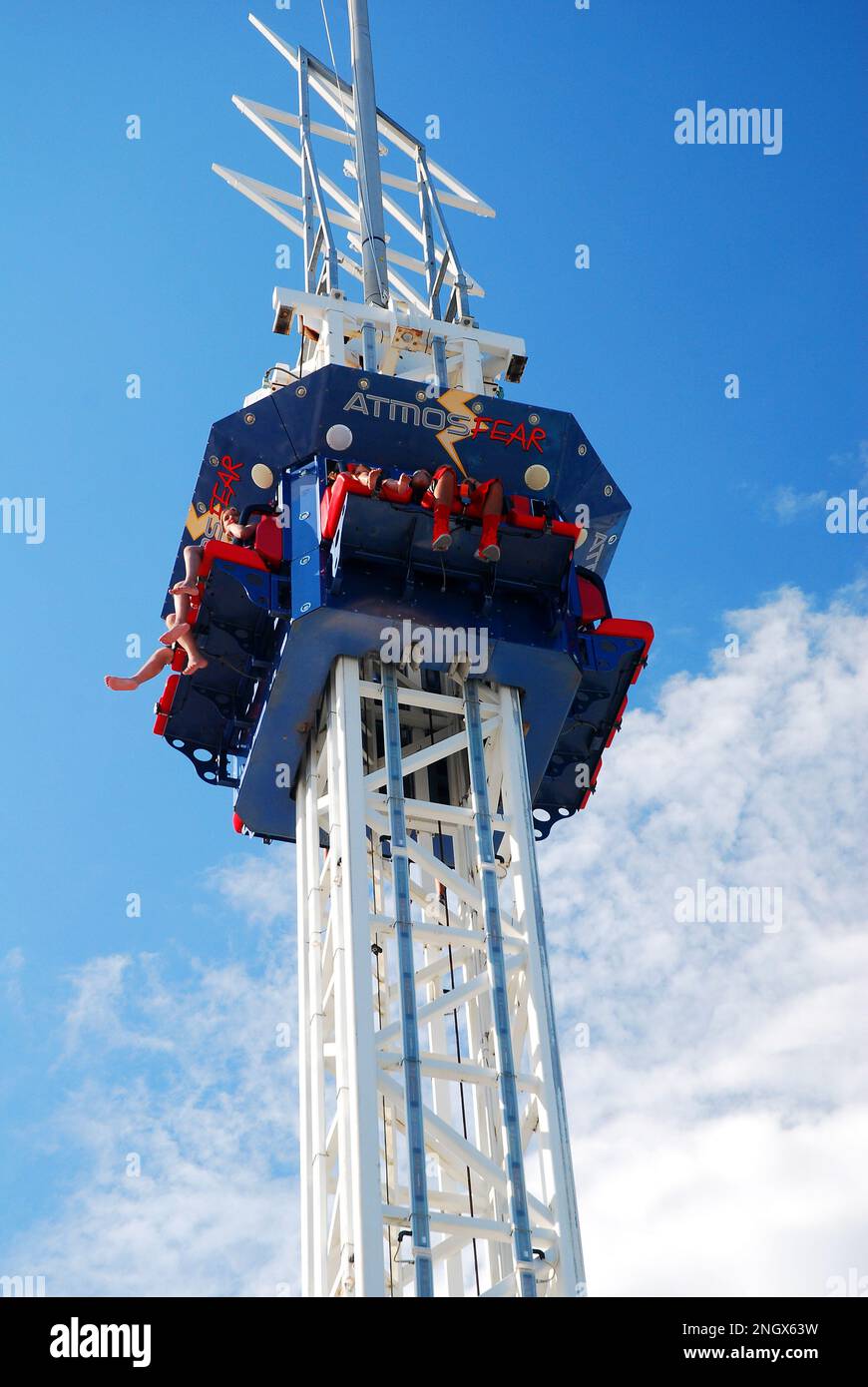 Thrill ride photography hi-res stock photography and images - Alamy