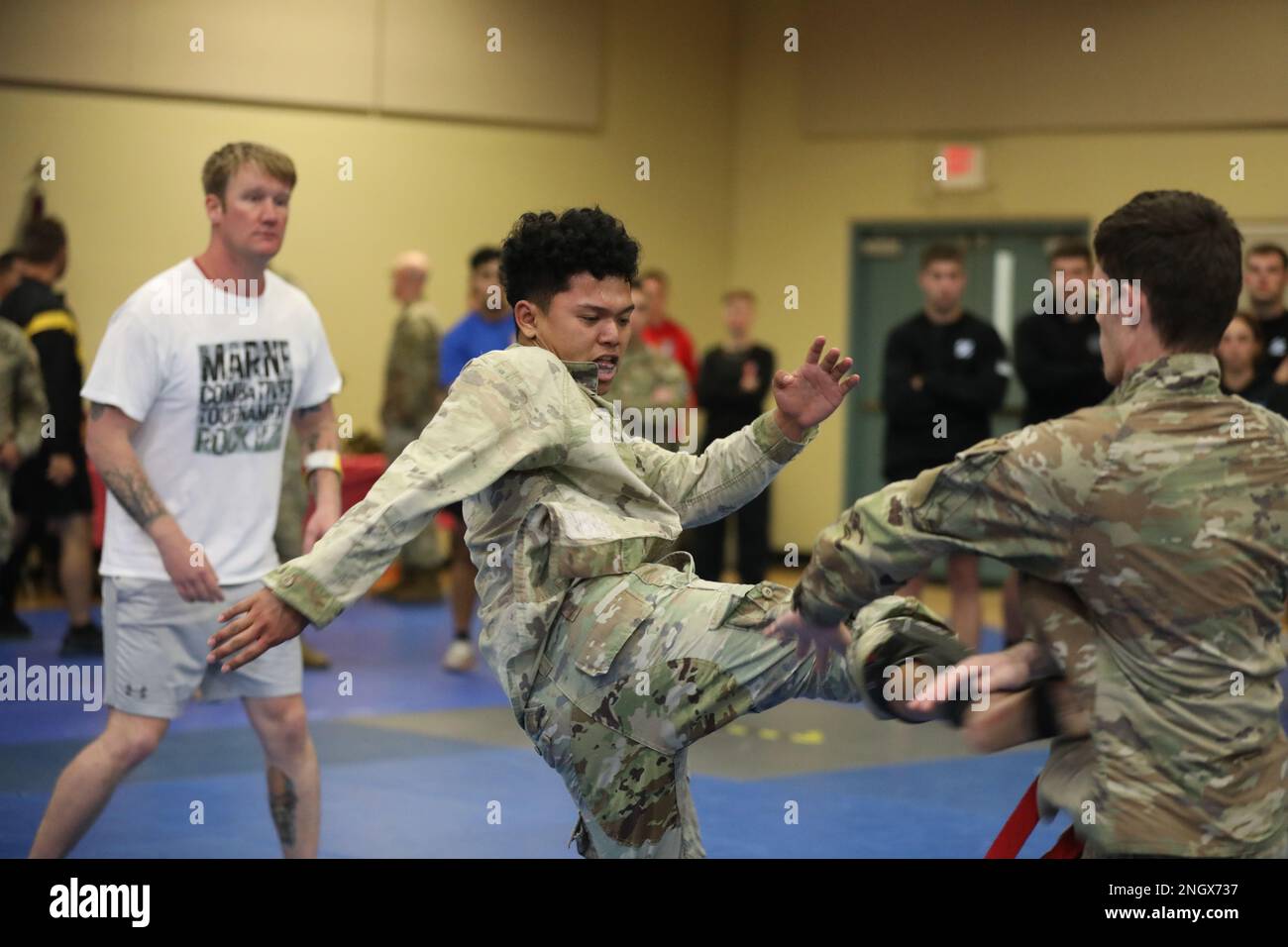 Soldiers from the 3rd Infantry Division compete in a combatives ...
