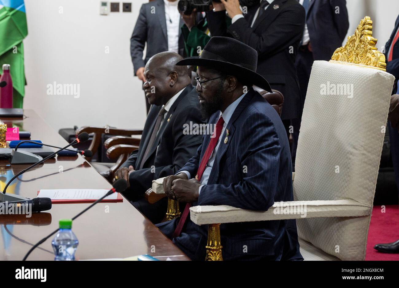 Archbishop of canterbury hat hi-res stock photography and images - Alamy