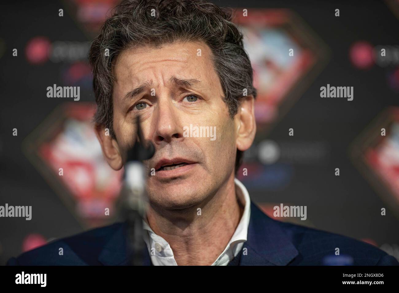 Dan hart hi-res stock photography and images - Alamy