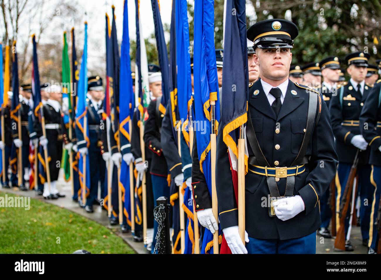 The State and Territorial Cordon prepare to line the walkways of the ...