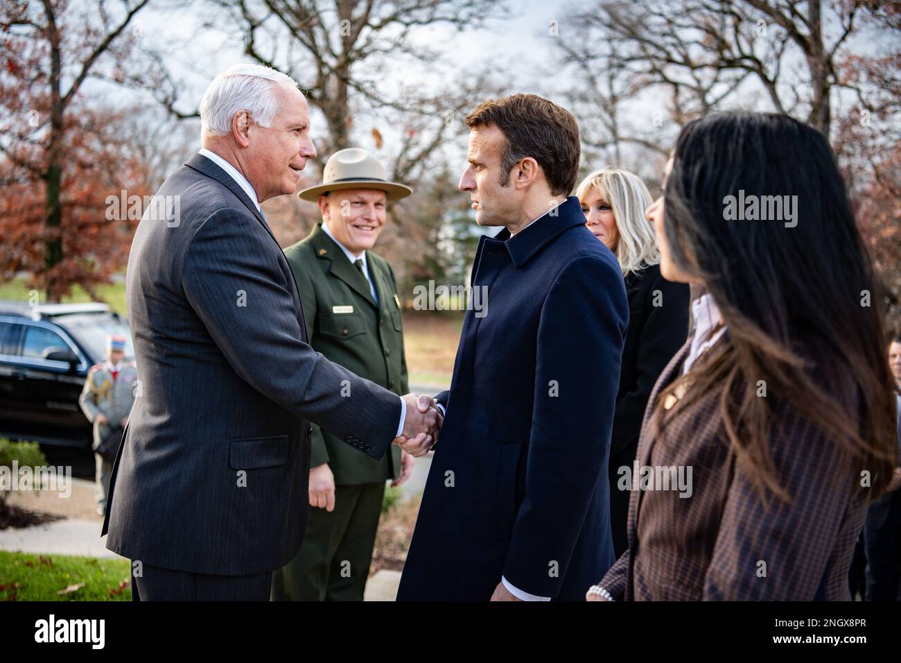 Charles Alexander, Jr. (left), superintendent, Arlington National ...