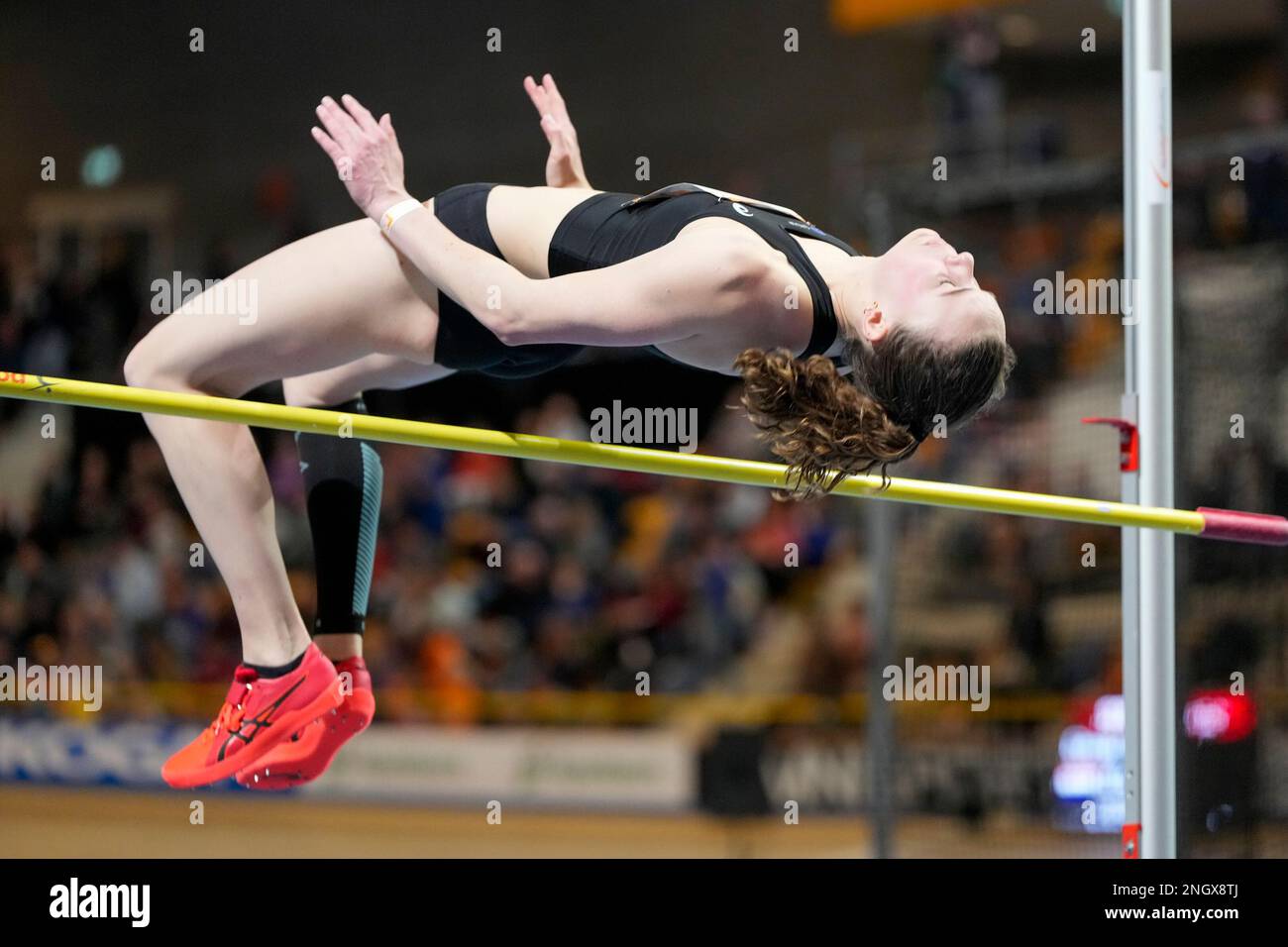 Sofie dokter competing on the high jump women hi-res stock photography ...