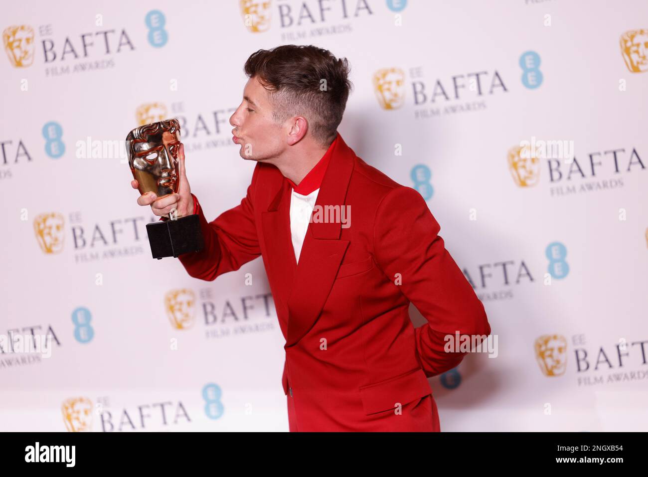 Barry Keoghan poses for photographers with the Supporting Actor award ...