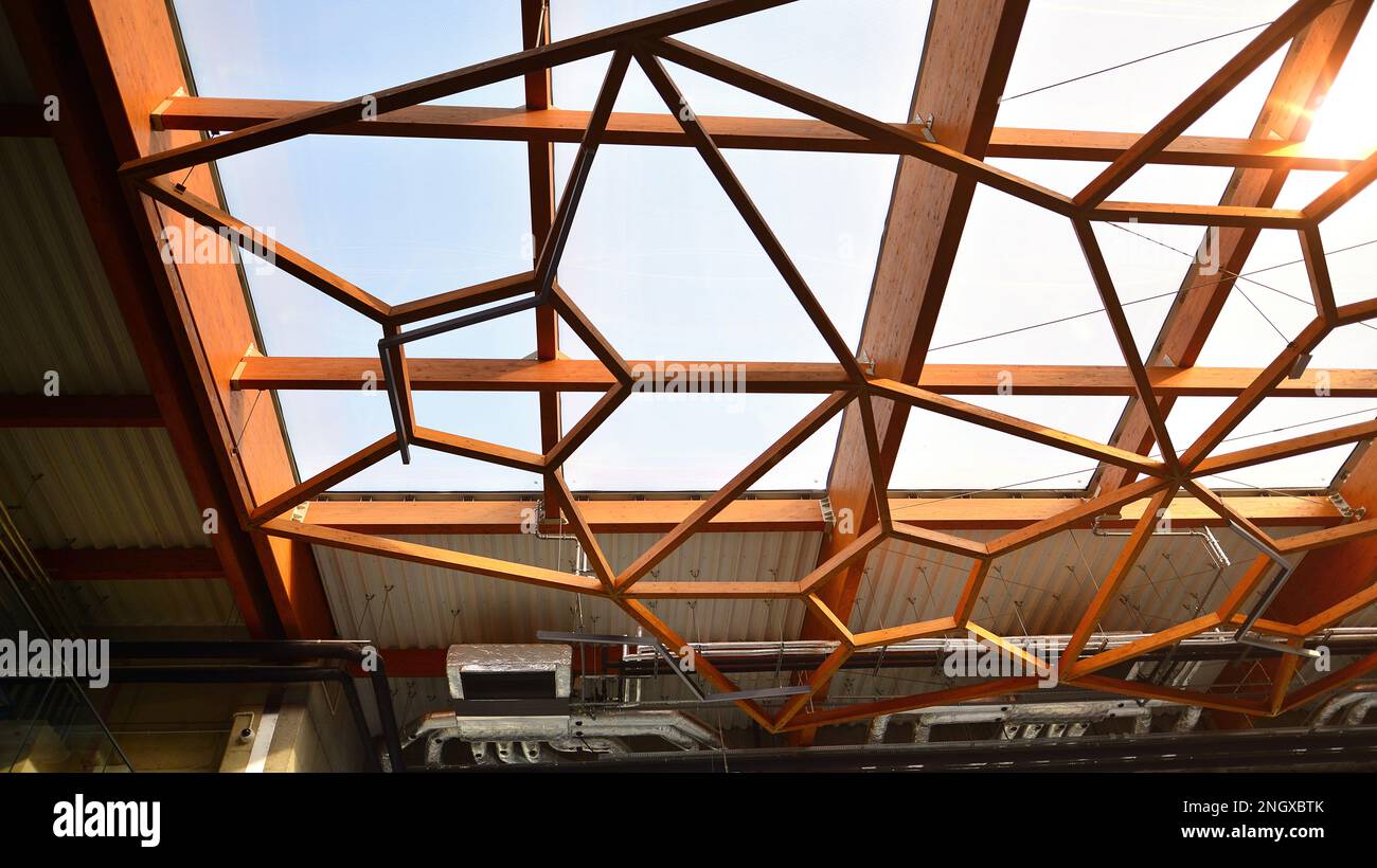 Ceiling structure hi-res stock photography and images - Alamy