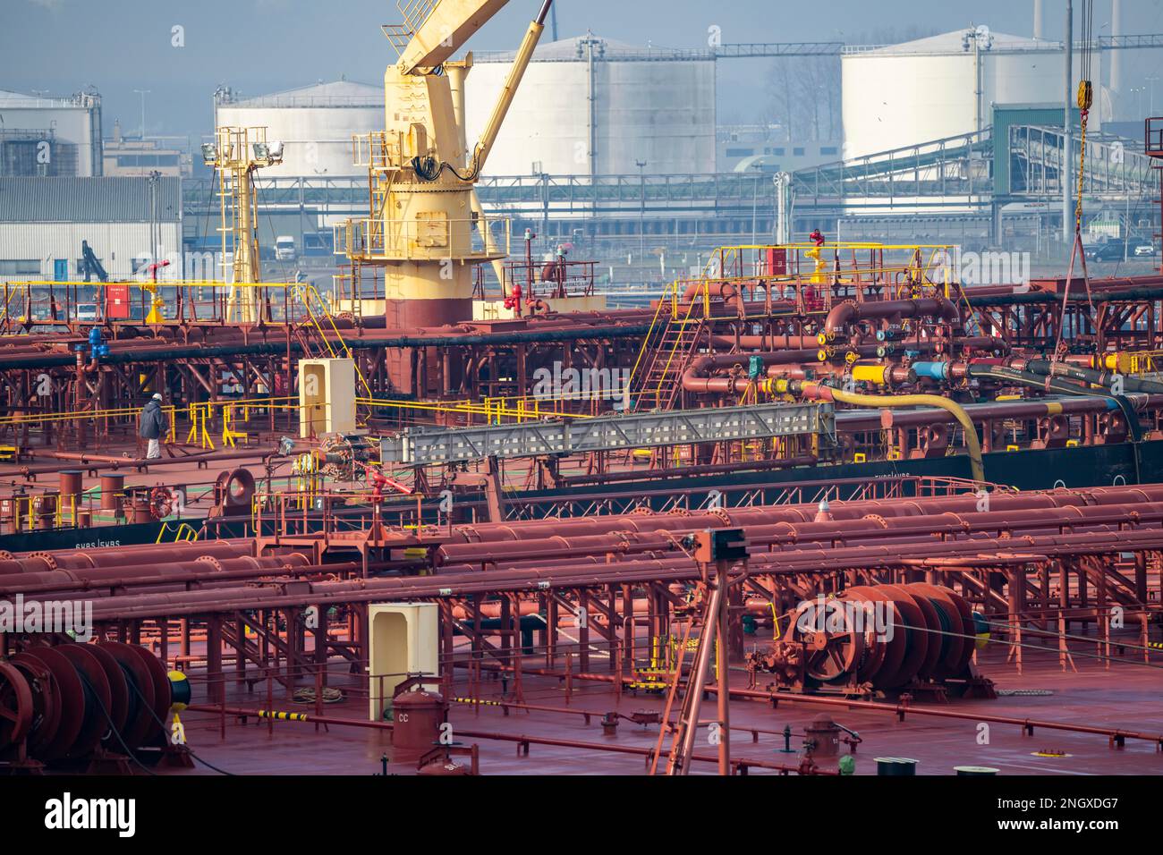 Euronav oil tanker hi-res stock photography and images - Alamy