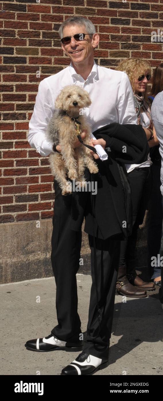 Richard belzer svu hi-res stock photography and images - Alamy