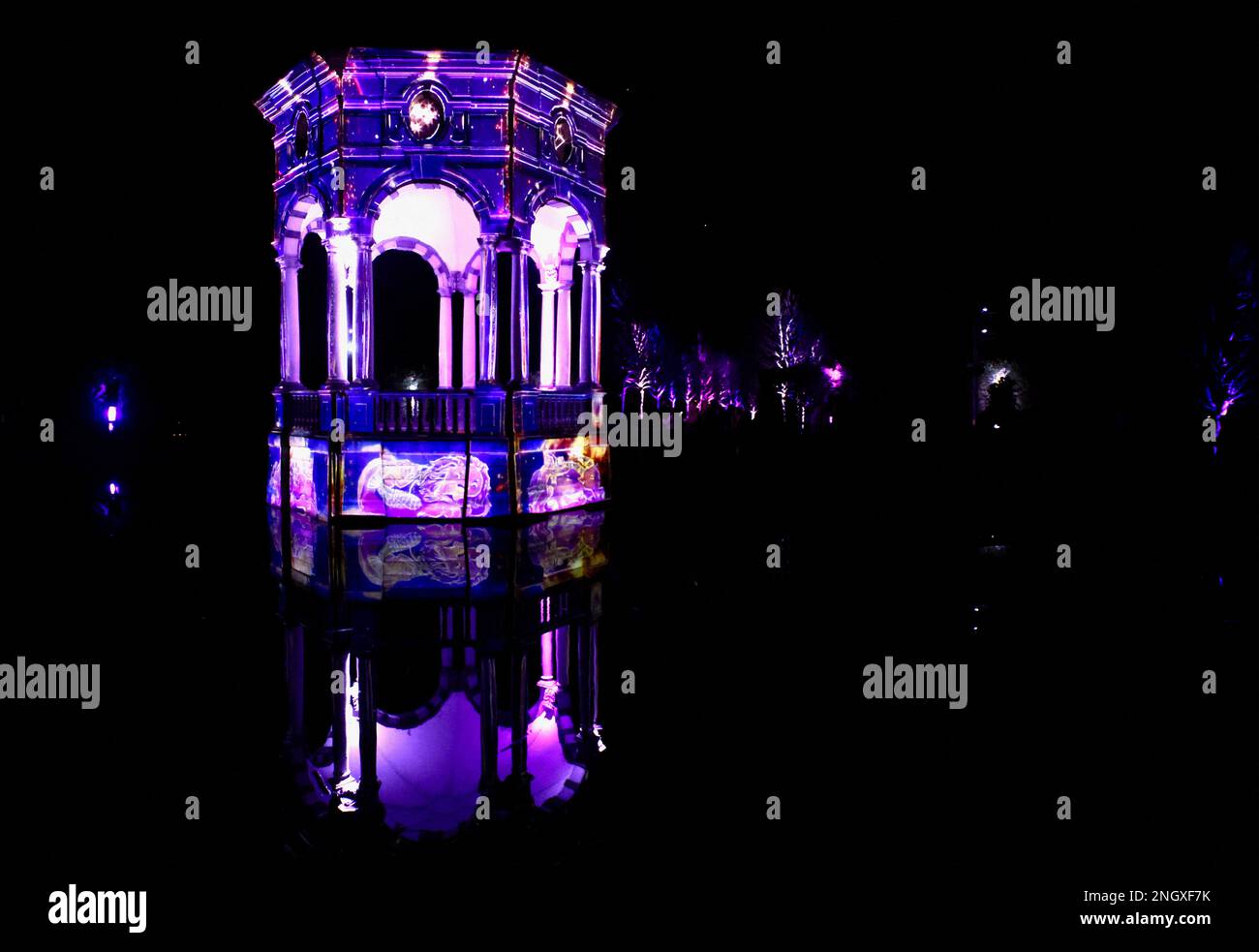 Oddly 2023 hi-res stock photography and images - Alamy