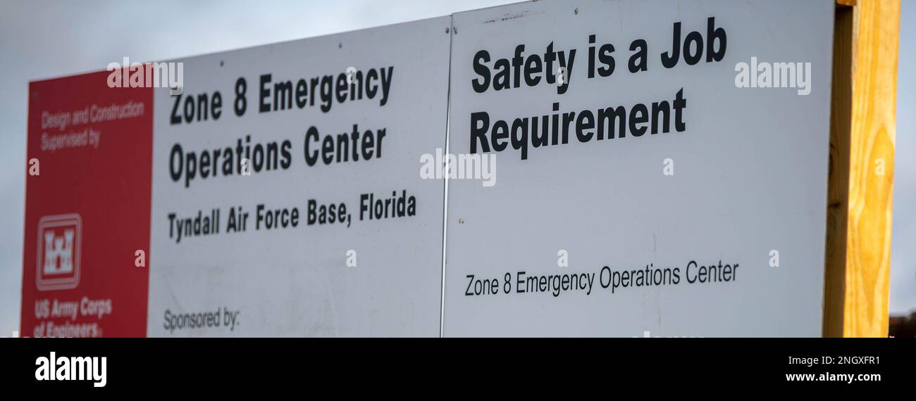 Emergency support functions hi-res stock photography and images - Alamy