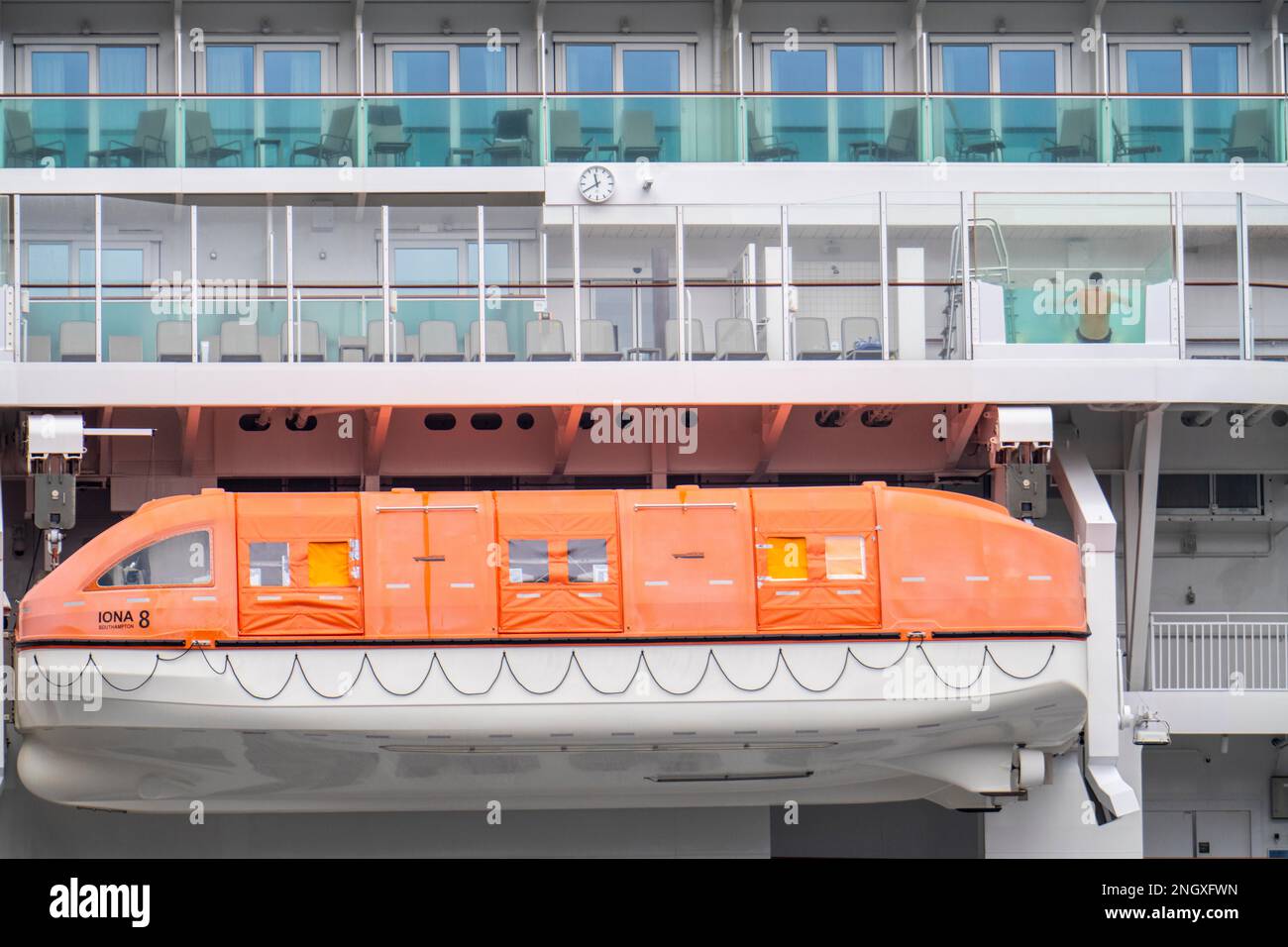 Cruise ship Iona of the British shipping company P&O Cruises, the ...