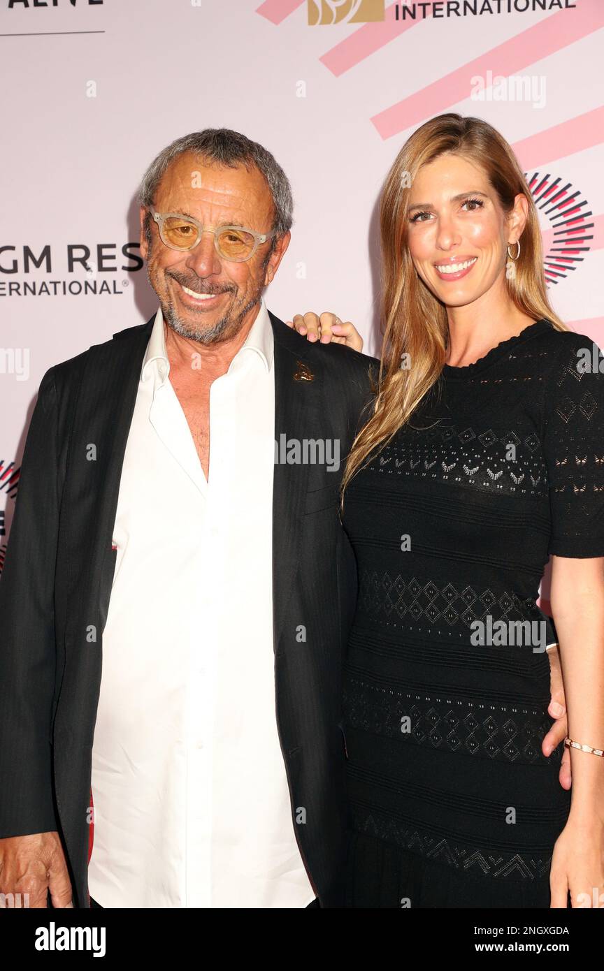 Las Vegas, Nevada, USA. 18th Feb, 2023. Victor Drai, Yolanda Krupiaz at ...