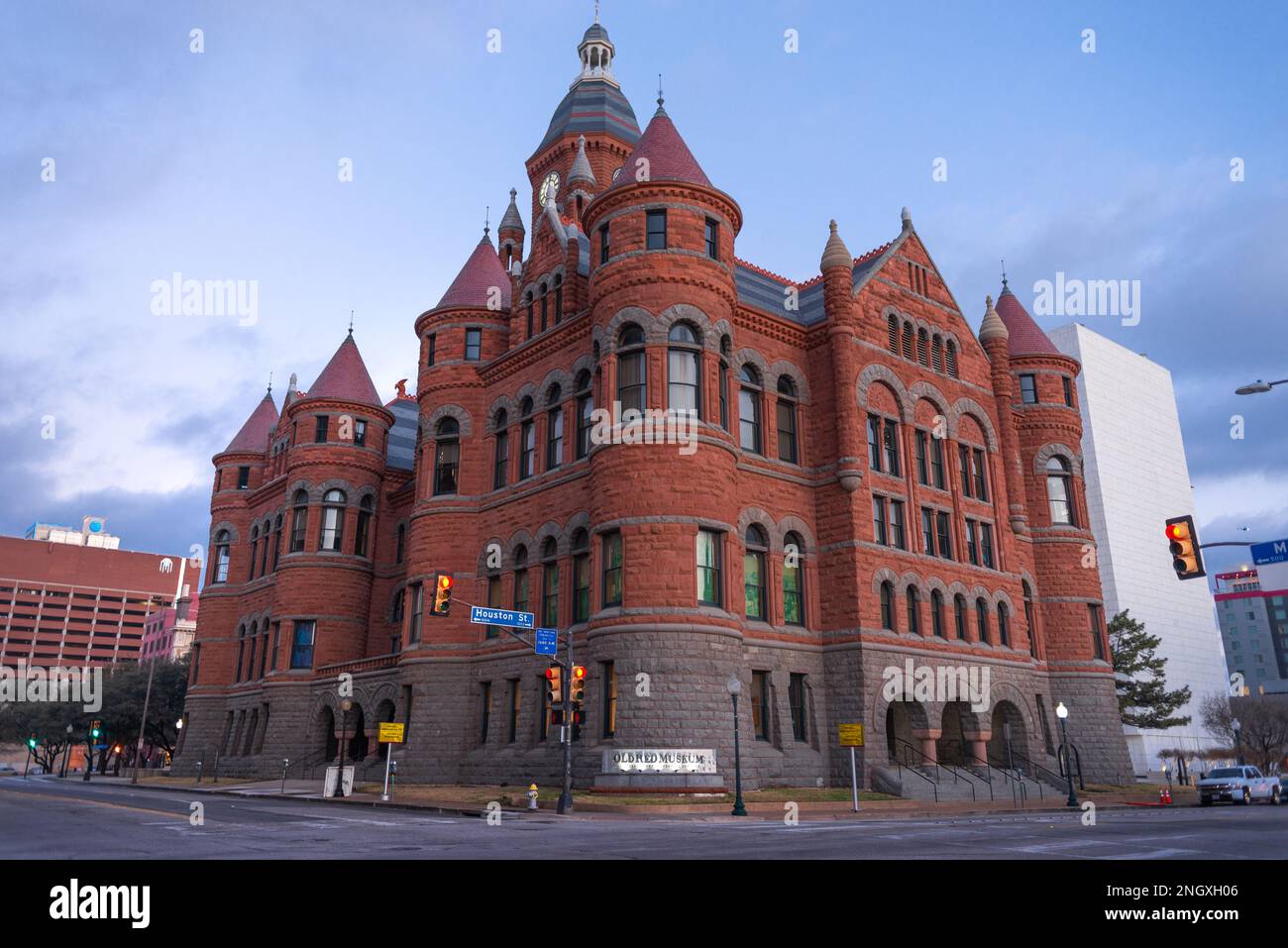 Dallas, Texas, 23 01 25, street view at sunset of the Old Red Museum of ...