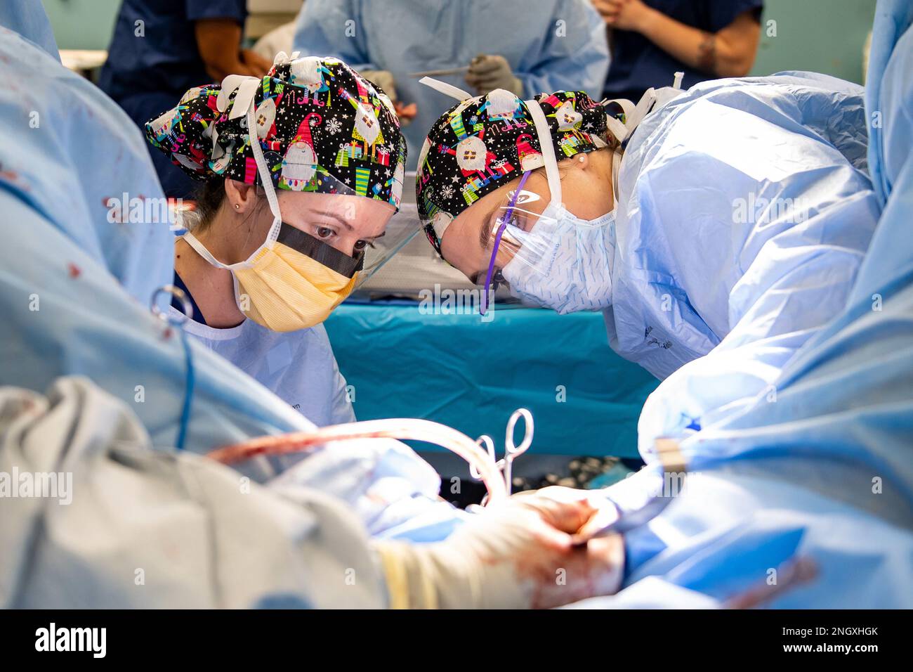 21130-N-LP924-1093 SANTO DOMINGO, Dominican Republic (Nov. 30, 2022) U ...