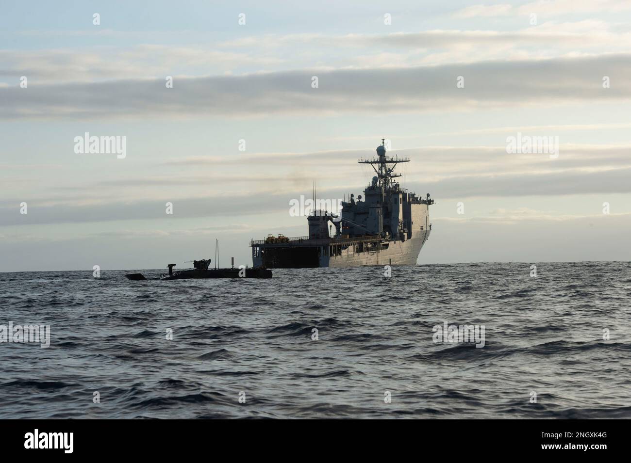 PACIFIC OCEAN (Nov. 30, 2022) – U.S. Marines assigned to 3rd Assault ...