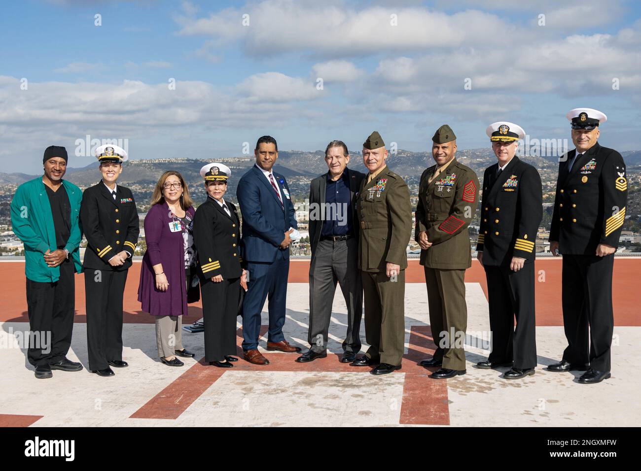 U.S. Marines and Sailors from 1st Marine Logistics Group, and Palomar ...
