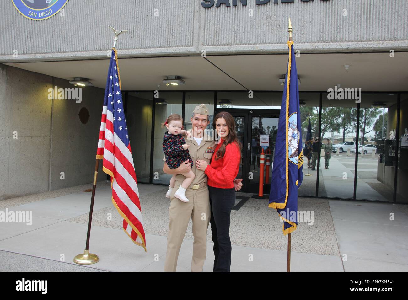 Pinning ceremony hi-res stock photography and images - Alamy